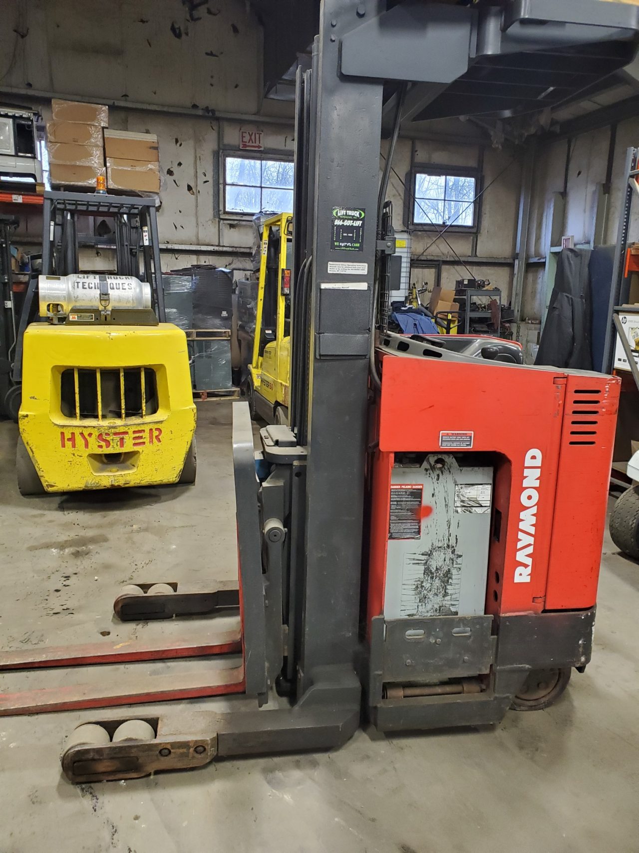 D886 Raymond Reach | Lift Truck Techniques